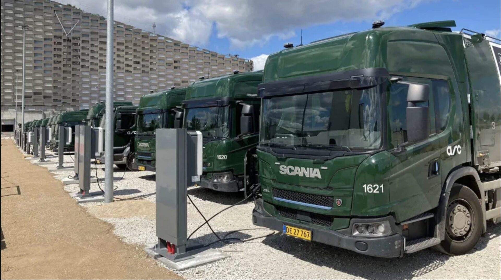 AFSLØRET: Kommune lader elbiler op med dieselgeneratorer