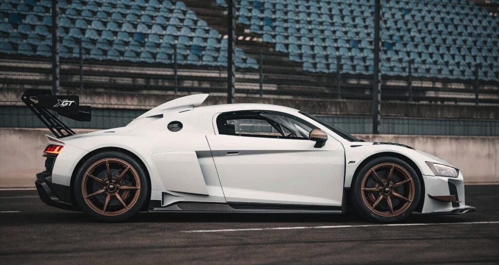 Denne Audi R8 er i virkeligheden en racerbil med nummerplader