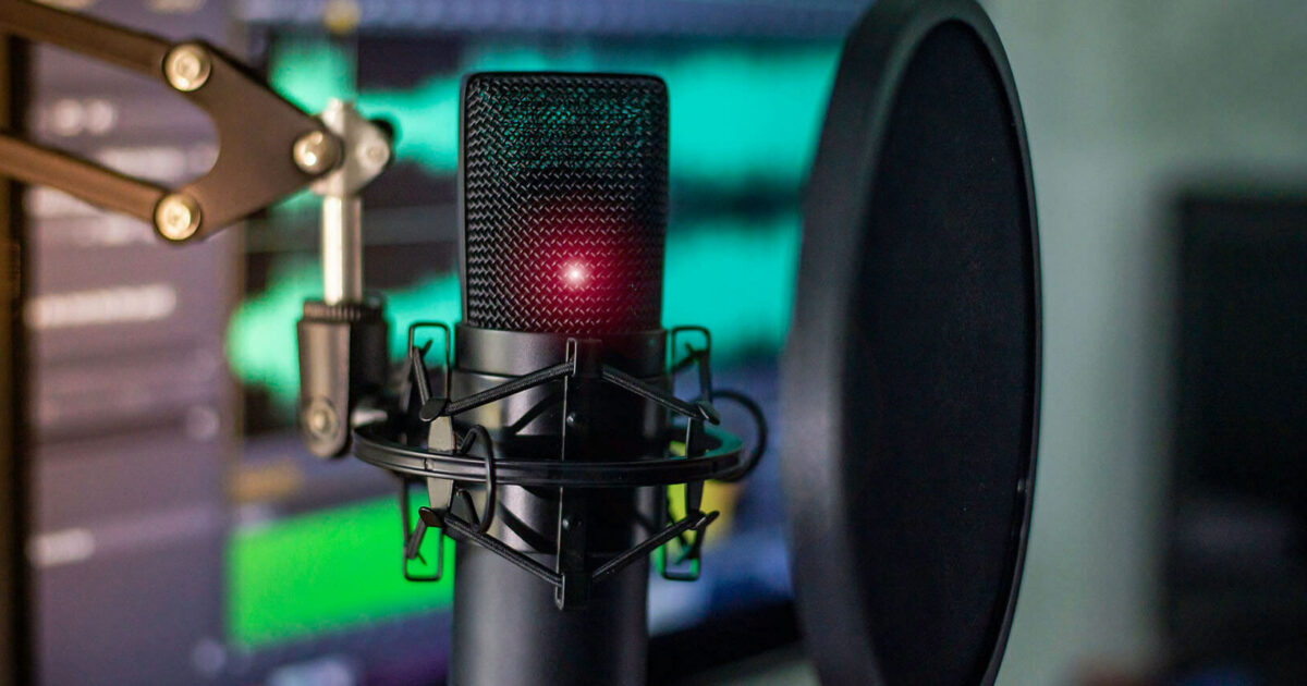 Artificial intelligence (AI) voice-over generation | Semantix